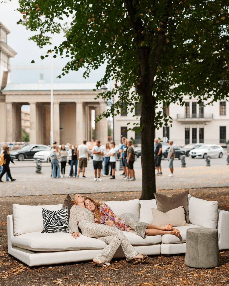 MAMMUTEN | Djup, skön modulsoffa i linne | SWEEF