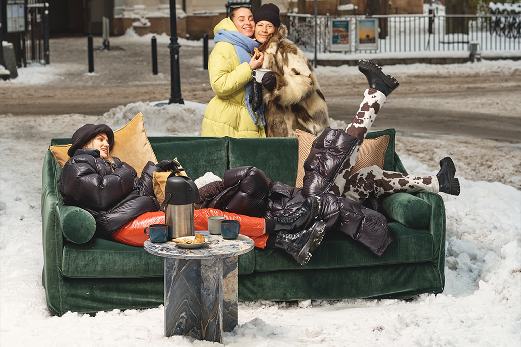 ANTILOPEN | Djup & skön dunfri soffa | SWEEF