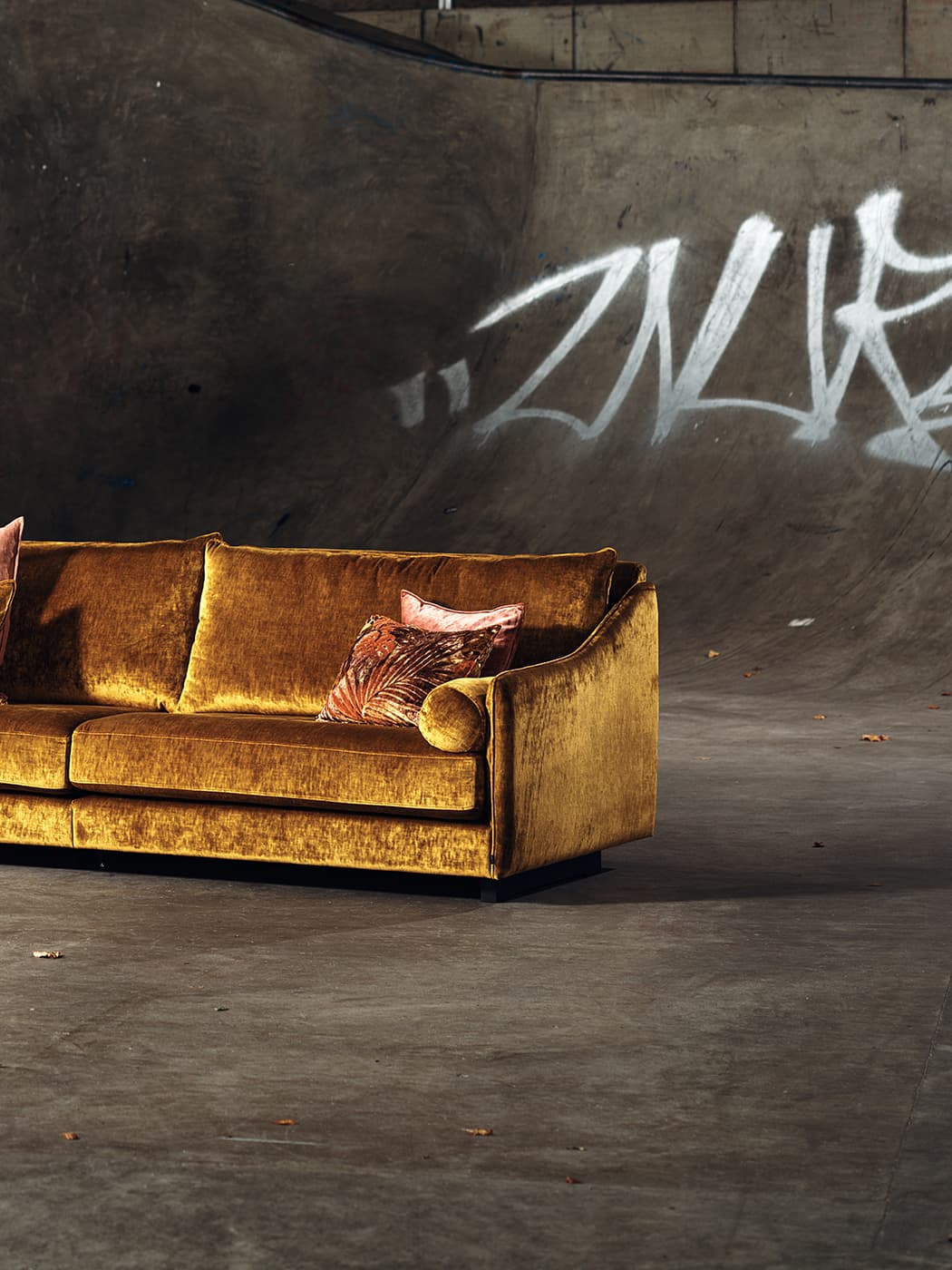 ANTILOPEN | Djup & skön dunfri soffa | SWEEF