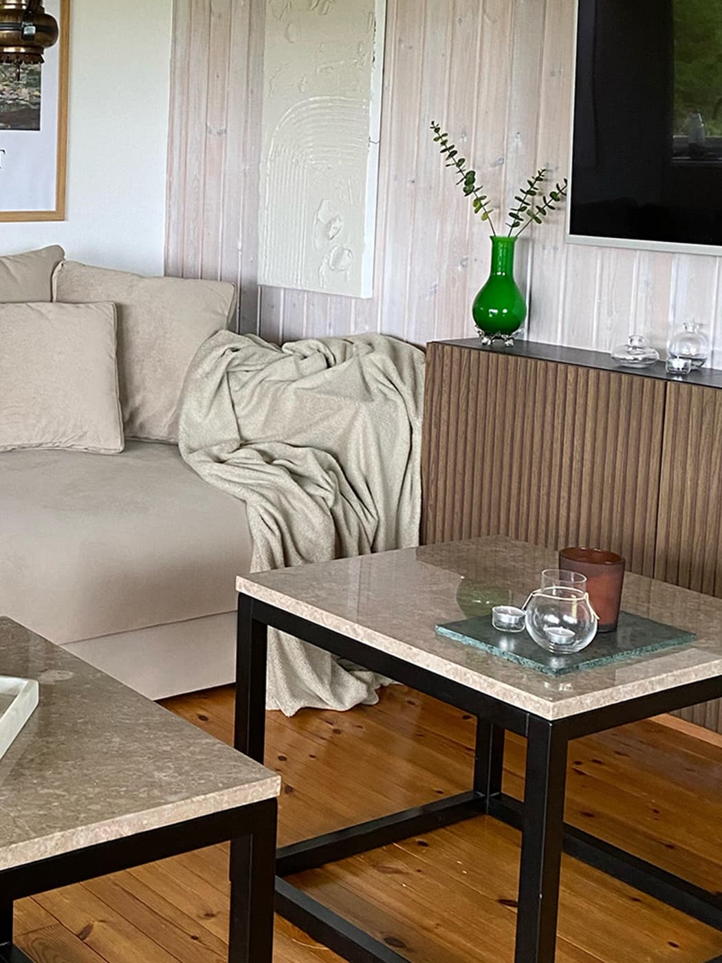 BJÖRNEN | Djup, snygg bäddsoffa med/utan divan i sammet eller ...