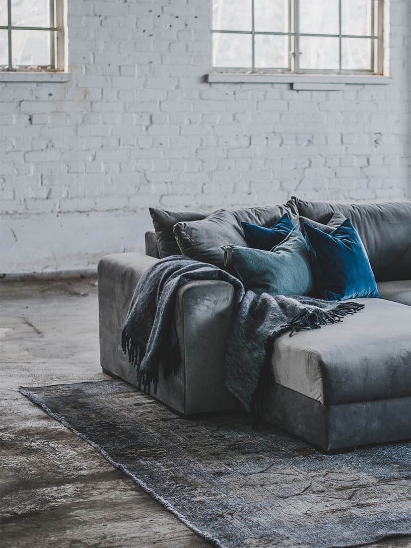 BJÖRNEN | Djup, snygg bäddsoffa med/utan divan | SWEEF